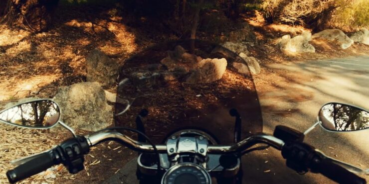 How to Install a Motorcycle Windshield: A Step-by-Step Guide for DIY ...