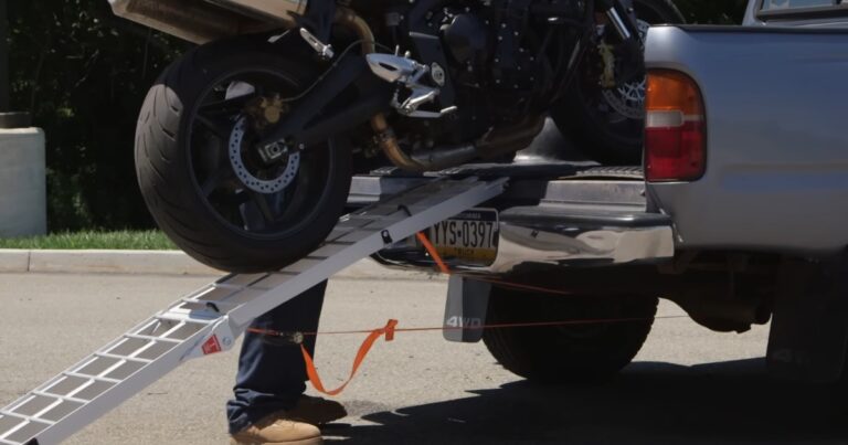 Rigs for Towing Motorcycles on Trucks - Master Motorcycle Transport ...